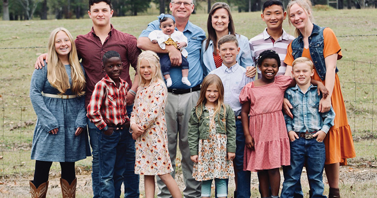 AFA - Feds lower boom on six pro-lifers